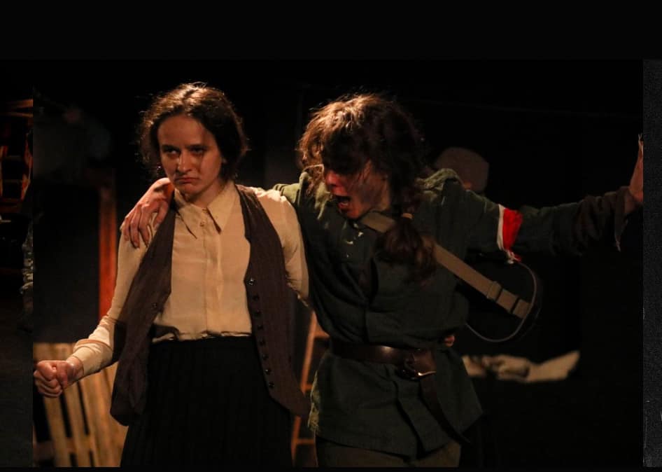 (Callie) Stribling reviews (beyond) Doomsday Scrolling – OUTER-STAGE